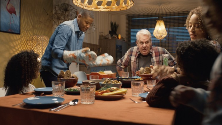 Lidl lanceert reclameconcept ‘de Lidl-flat’, hoofdrollen voor Thomas ...