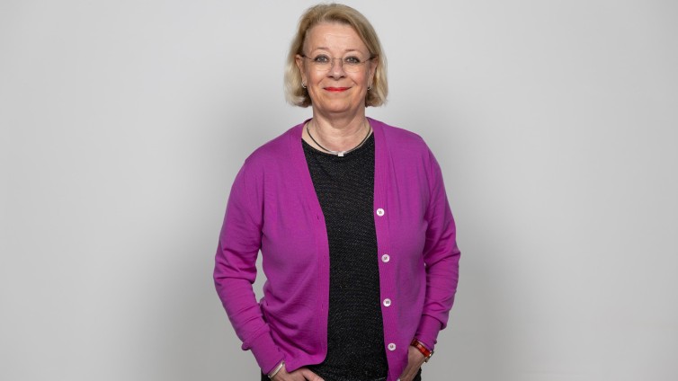 Paulien van Stijn: ‘Zonder het vrije woord dooft het licht van de ...