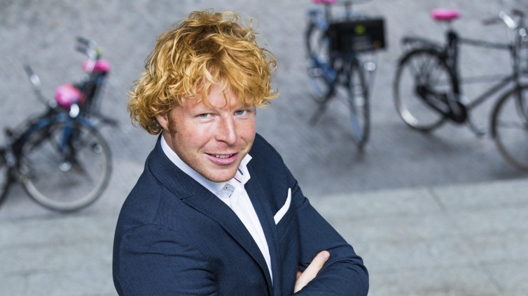 Gaan we straks naar Prikpop? 'Laat eventsector de vaccinatielocaties ...